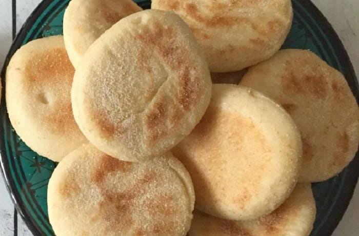Receta de pan marroquí esponjoso o batbout casero - Recetas de Pan